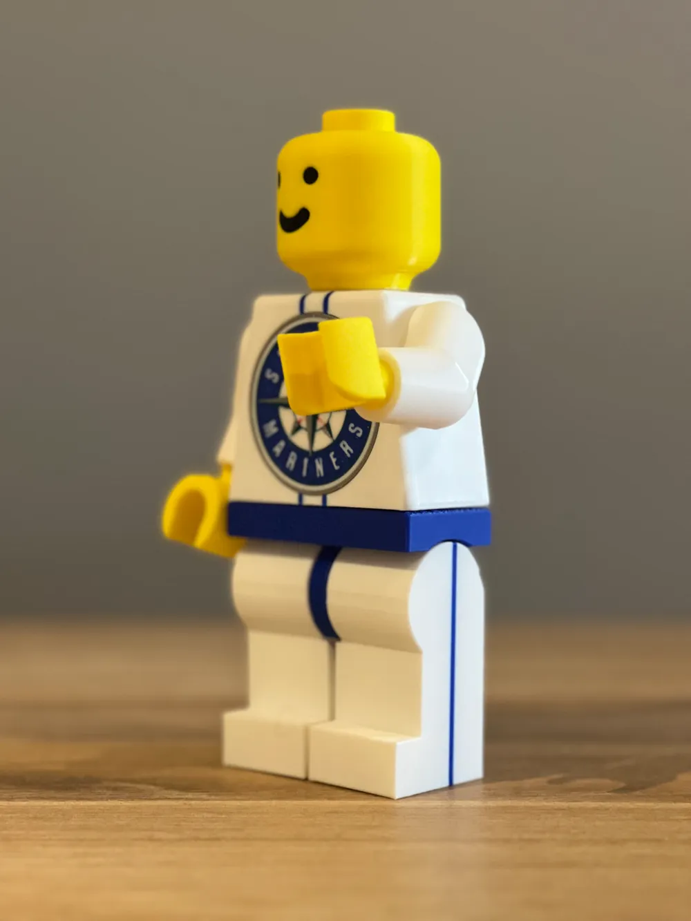 MLB Brickman - Seattle Mariners (500%) - Free 3D Print Model - MakerWorld