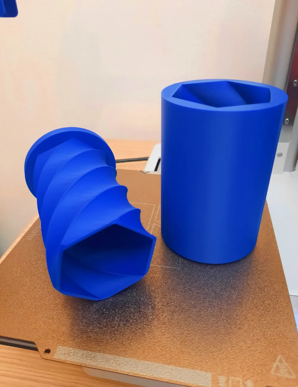 Customizable Screw Storage Container by RaDu88253 - MakerWorld