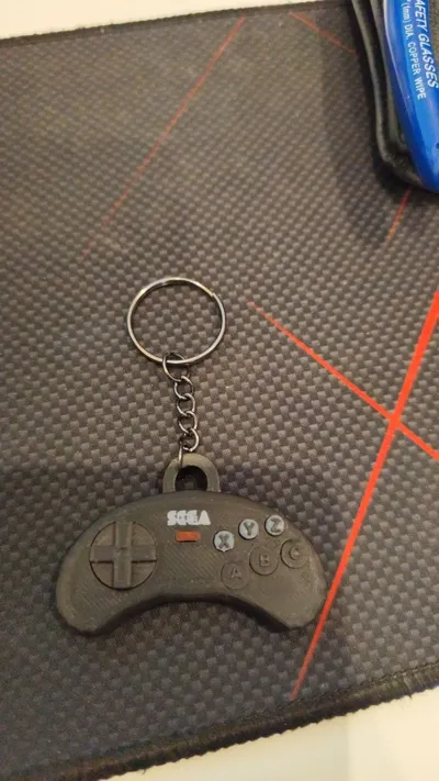 Sega Mega Drive Controller Keychain by Marcklenders - MakerWorld
