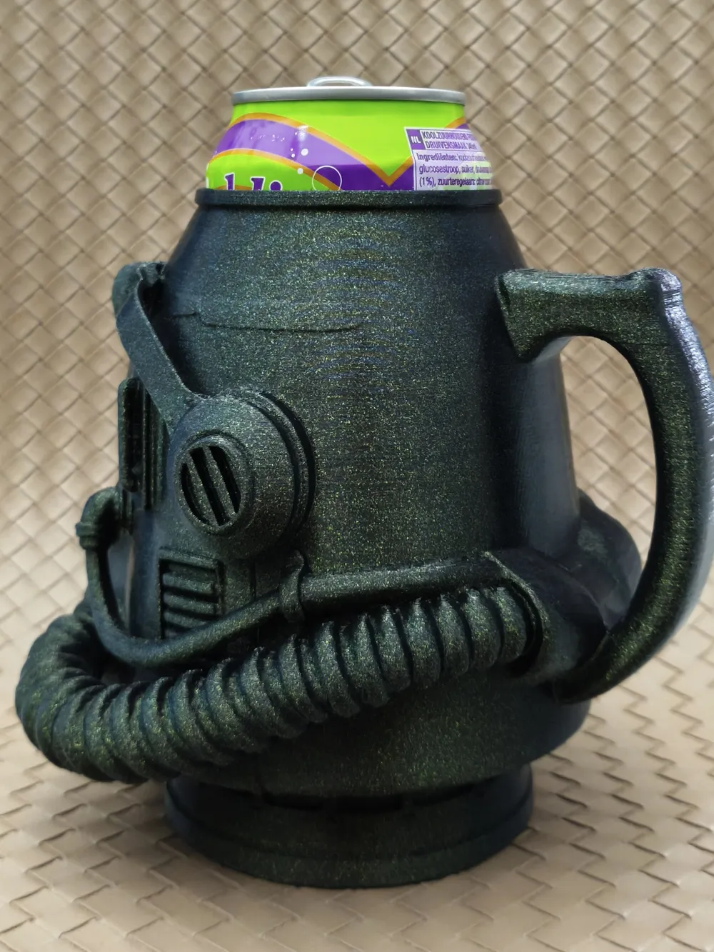 T51 Power Armor Helmet (Fallout) - Can Holder - Free 3D Print Model ...