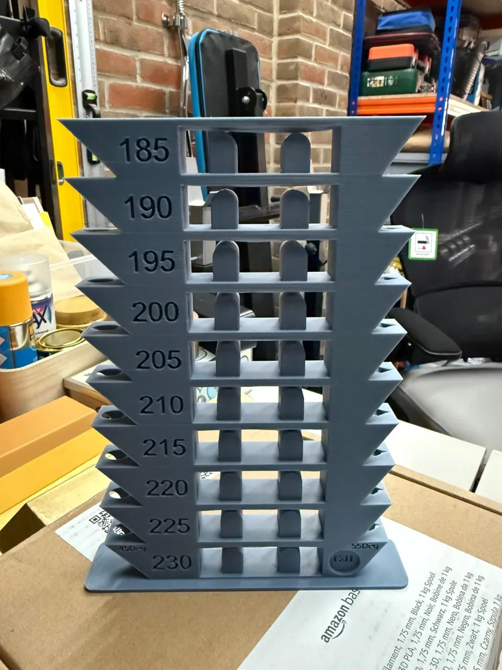 PLA Temperature Tower (185–230°C) - Free 3D Print Model - MakerWorld
