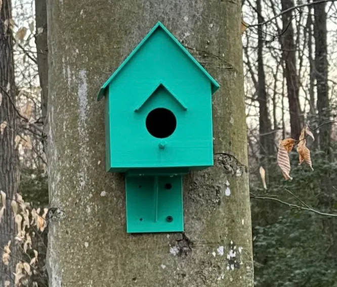 Simple Bird House with mounting bracket - Free 3D Print Model - MakerWorld