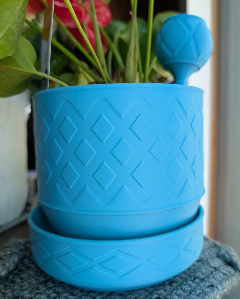 Diamond Lattice Planter - 5 inch - Free 3D Print Model - MakerWorld