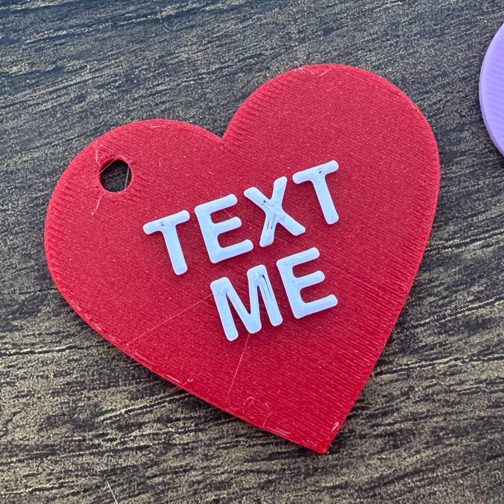 Text Me Conversation Heart Keychain by Chipped Builds - MakerWorld