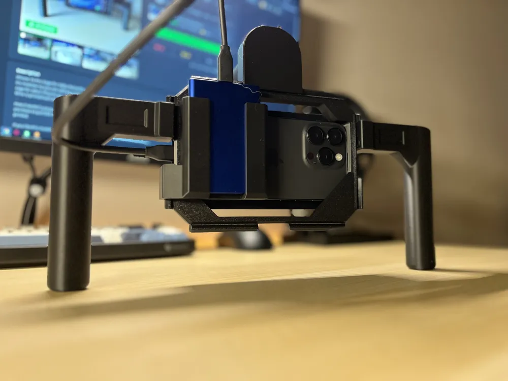 iPhone 15 Pro/Pro Max and 16 Pro/Pro Max Enclosure by Dnx3D MakerWorld ...