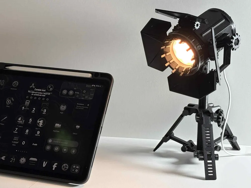 LED Studio Spotlight Lamp with tripod - Free 3D Print Model - MakerWorld