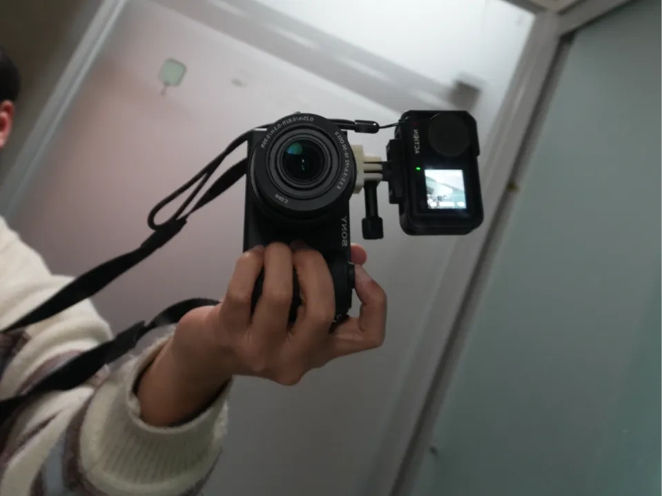 Sony camera and action4 base hot shoe connection by Misconvergence_model_X MakerWorld: Download ...