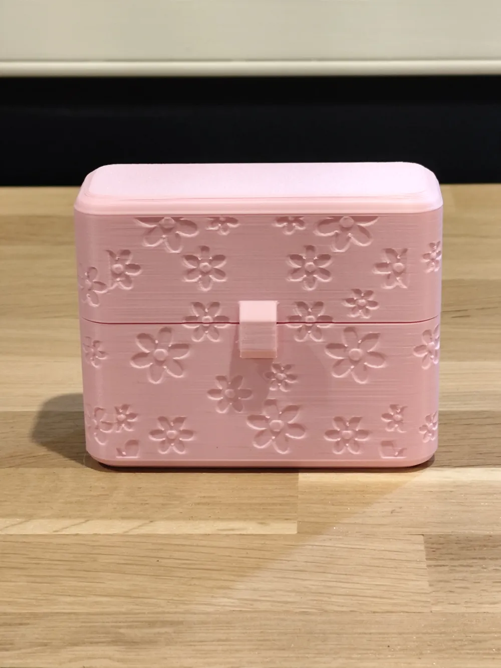 Sanitary Pad Case (V2 Version) - Free 3D Print Model - MakerWorld