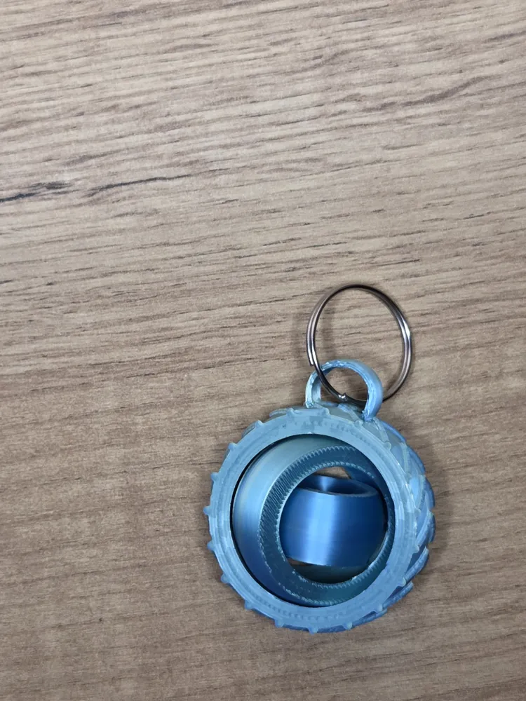 Keychain fidget spinner - Free 3D Print Model - MakerWorld
