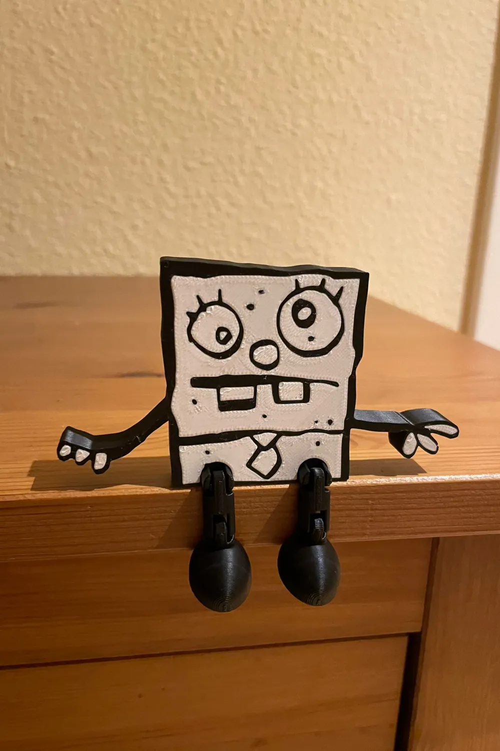 Easy print - Flexi Sitting DoodleBob - Free 3D Print Model - MakerWorld