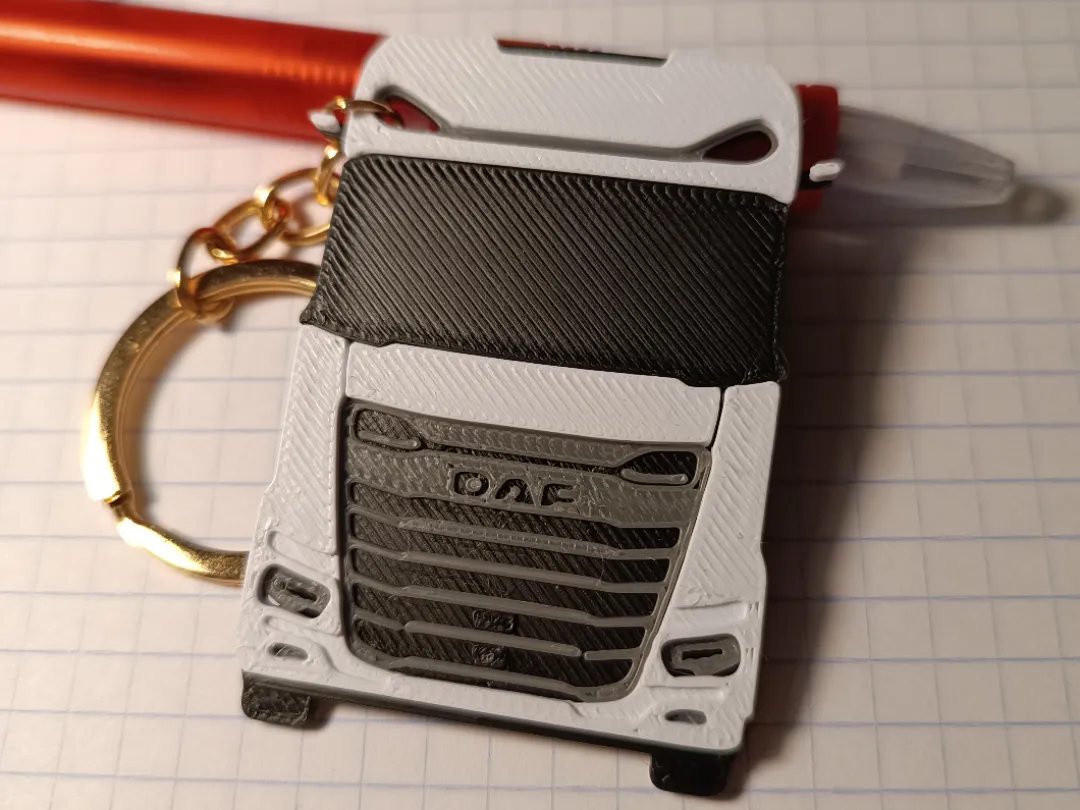 DAF XG (2021) keychain - Free 3D Print Model - MakerWorld