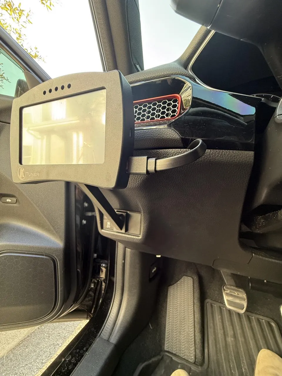 KTuner v2 mount for 2022+ Honda Civic Si - Free 3D Print Model - MakerWorld