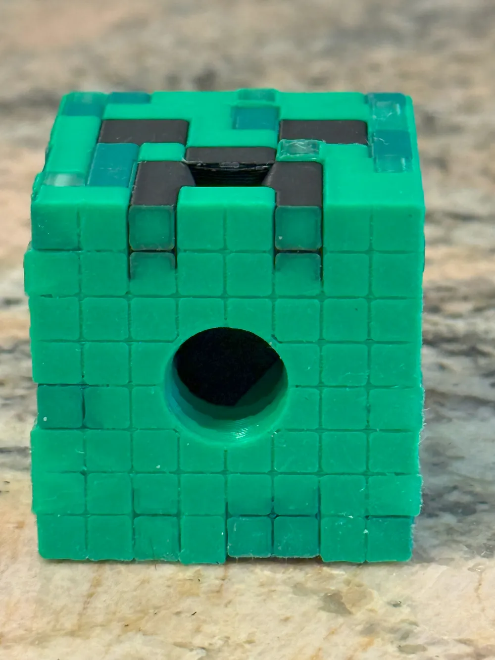 Minecraft Creeper Toothpaste Cap by Dakine Studios MakerWorld: Download ...