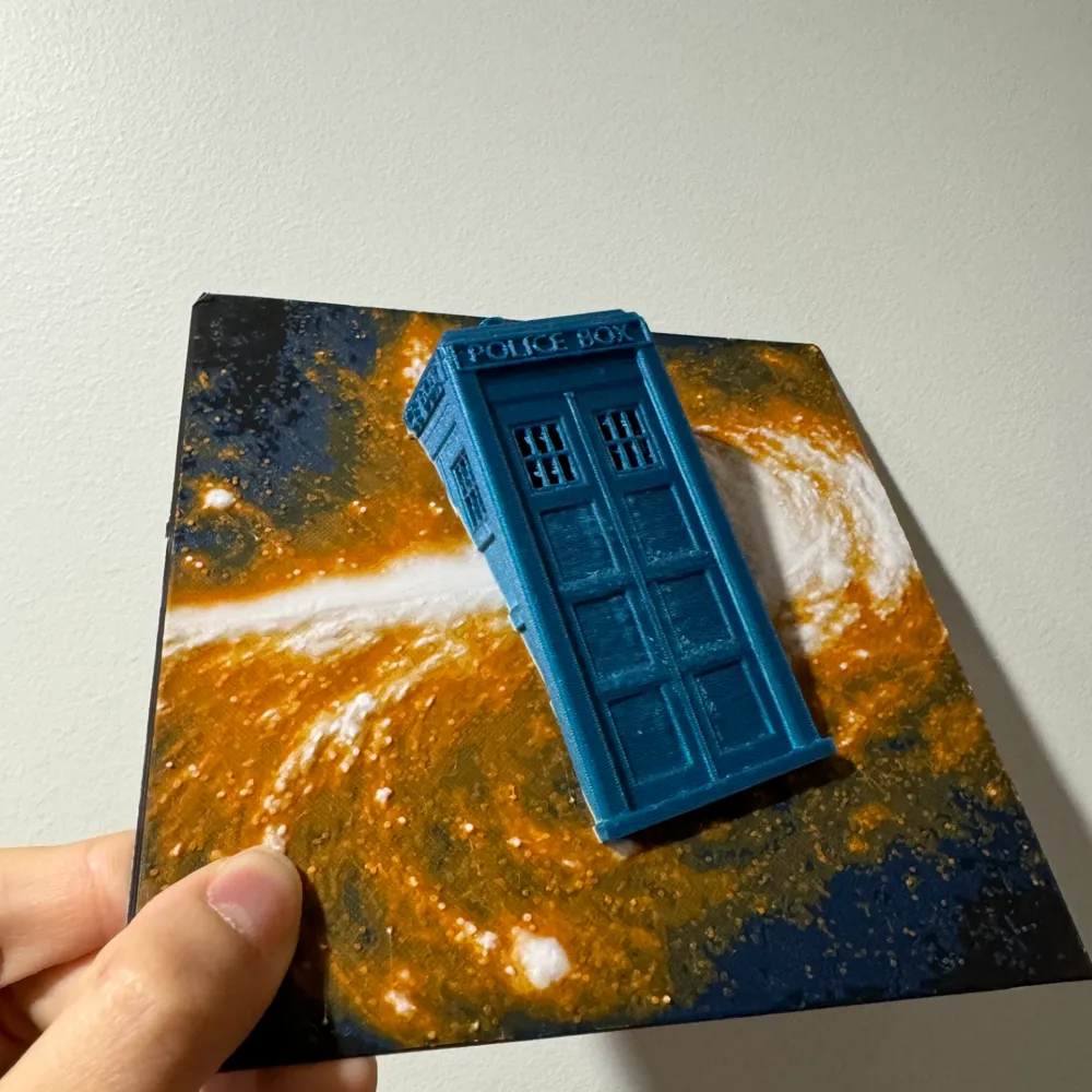 Tardis in Space by cyanidesugar MakerWorld: Download Free 3D Models