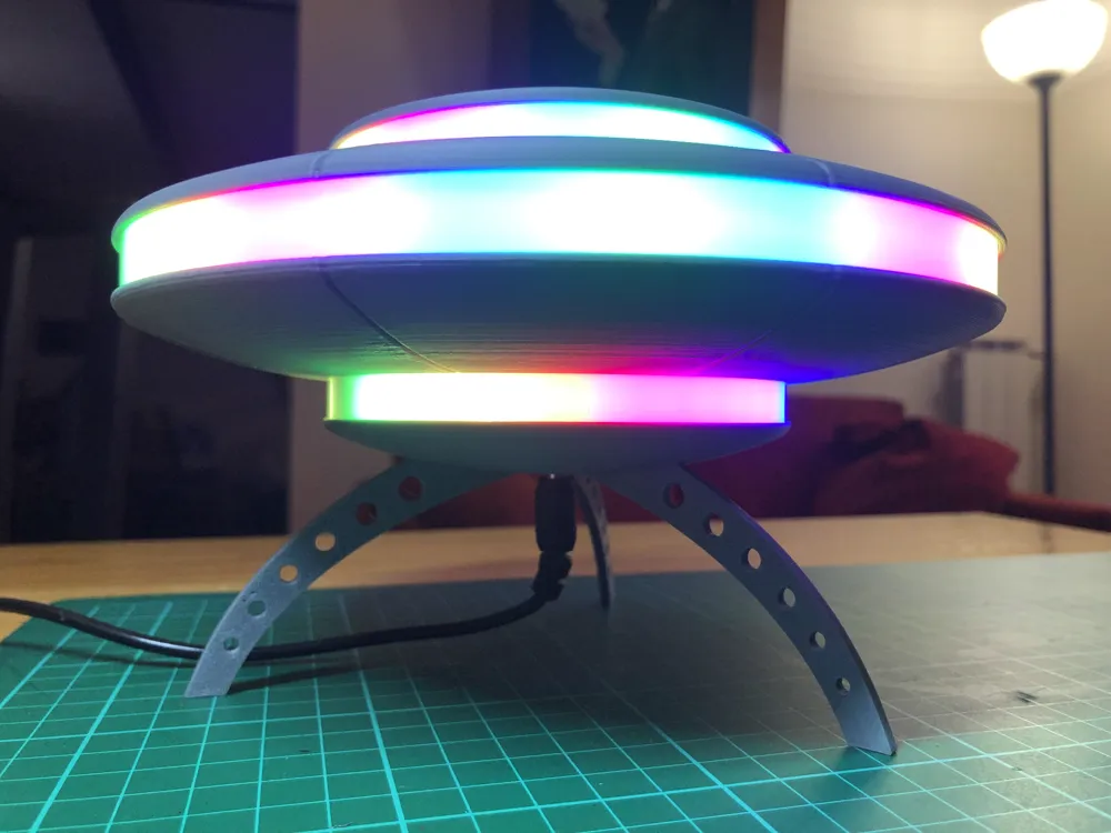UFO LED Desk Lamp by fractalnoise MakerWorld: Download Free 3D Models