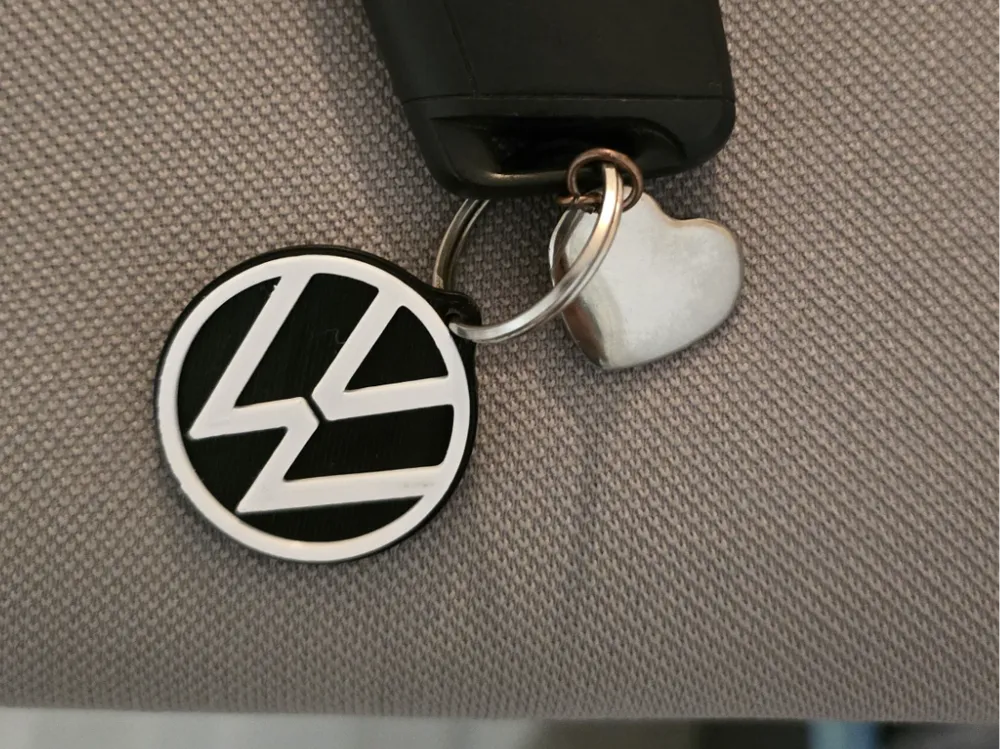 Volkswagen Keychain by CpRandom - MakerWorld