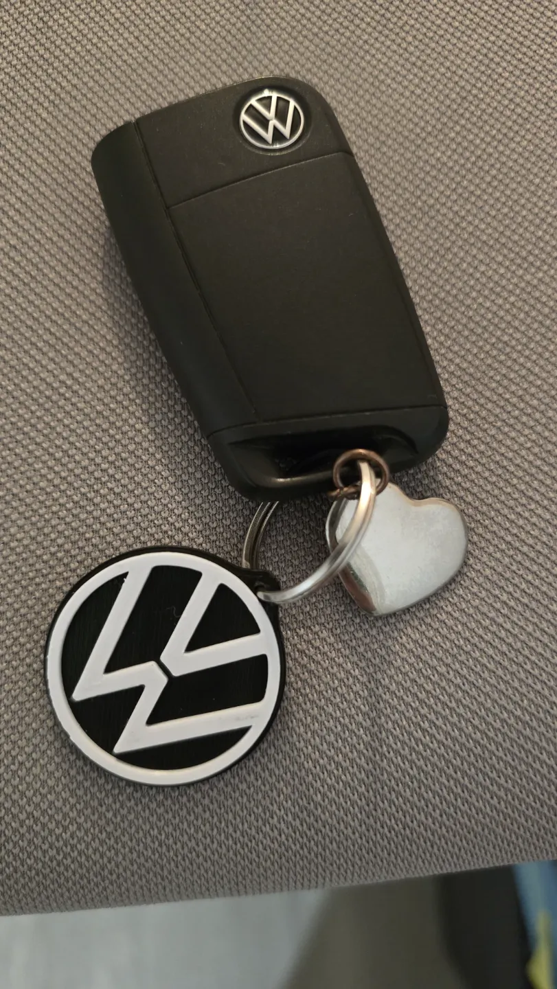 Volkswagen Keychain by CpRandom - MakerWorld