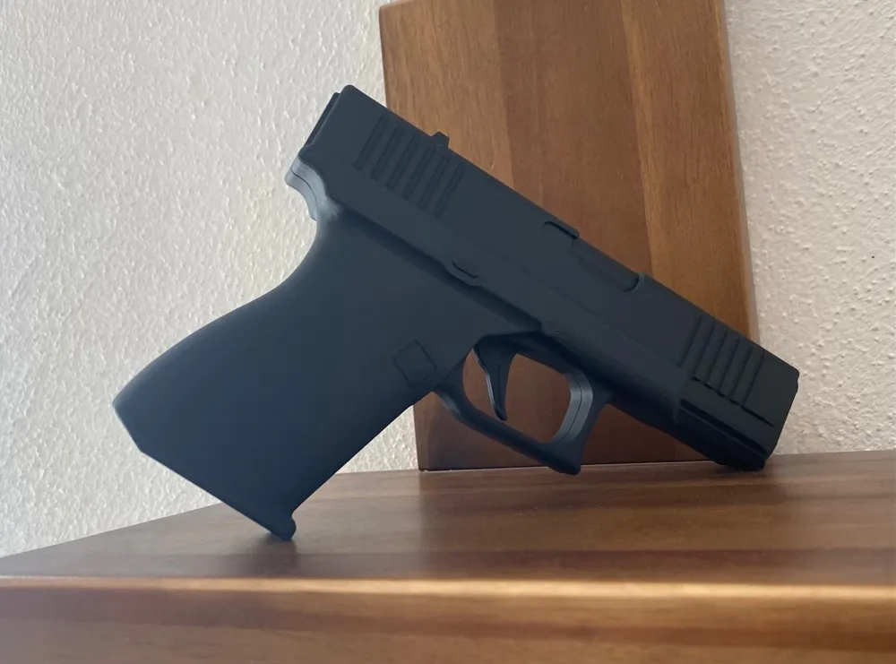 Glock 19 ( No glue ) - Free 3D Print Model - MakerWorld