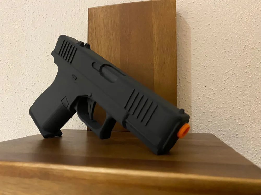 Glock 19 ( No glue ) - Free 3D Print Model - MakerWorld