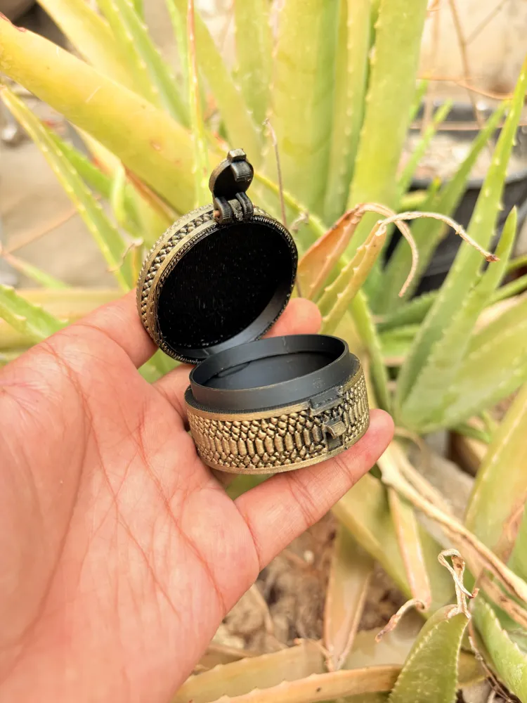 GOLD OREO OPIUM BOX JEWELERY CONTAINER by Opium3D MakerWorld: Download ...