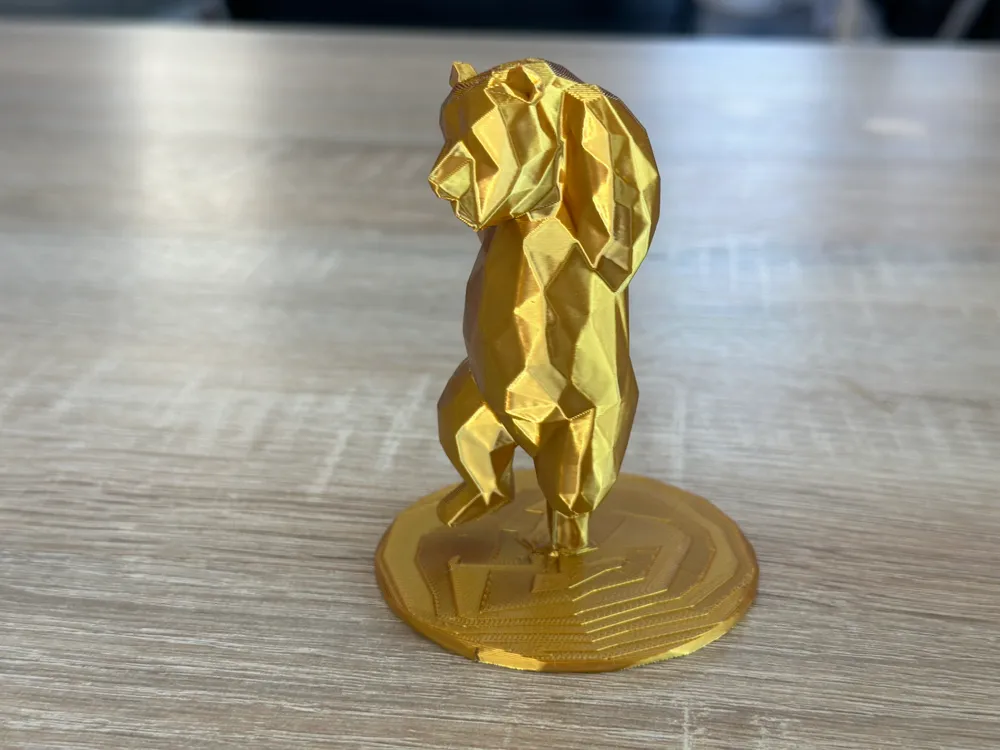 Bears family low poly standing sitting dancing by 3Dcrabi - MakerWorld
