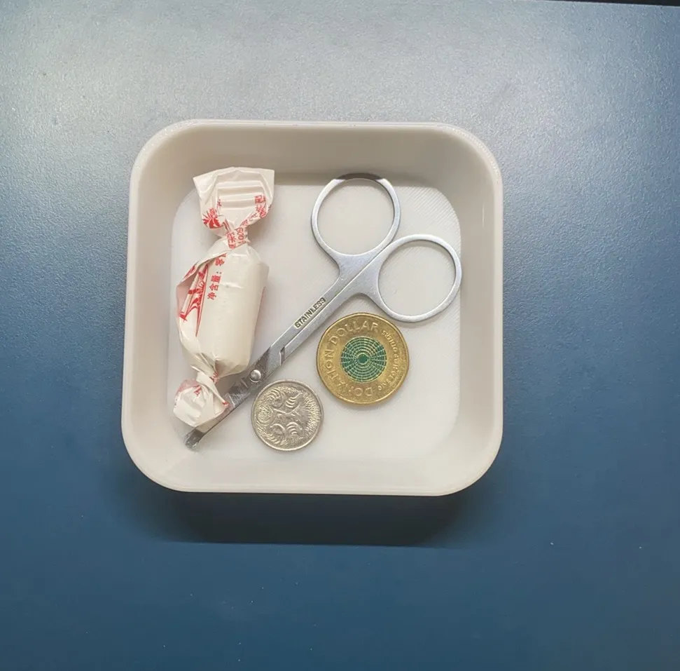 simple square tray by Link_9 - MakerWorld