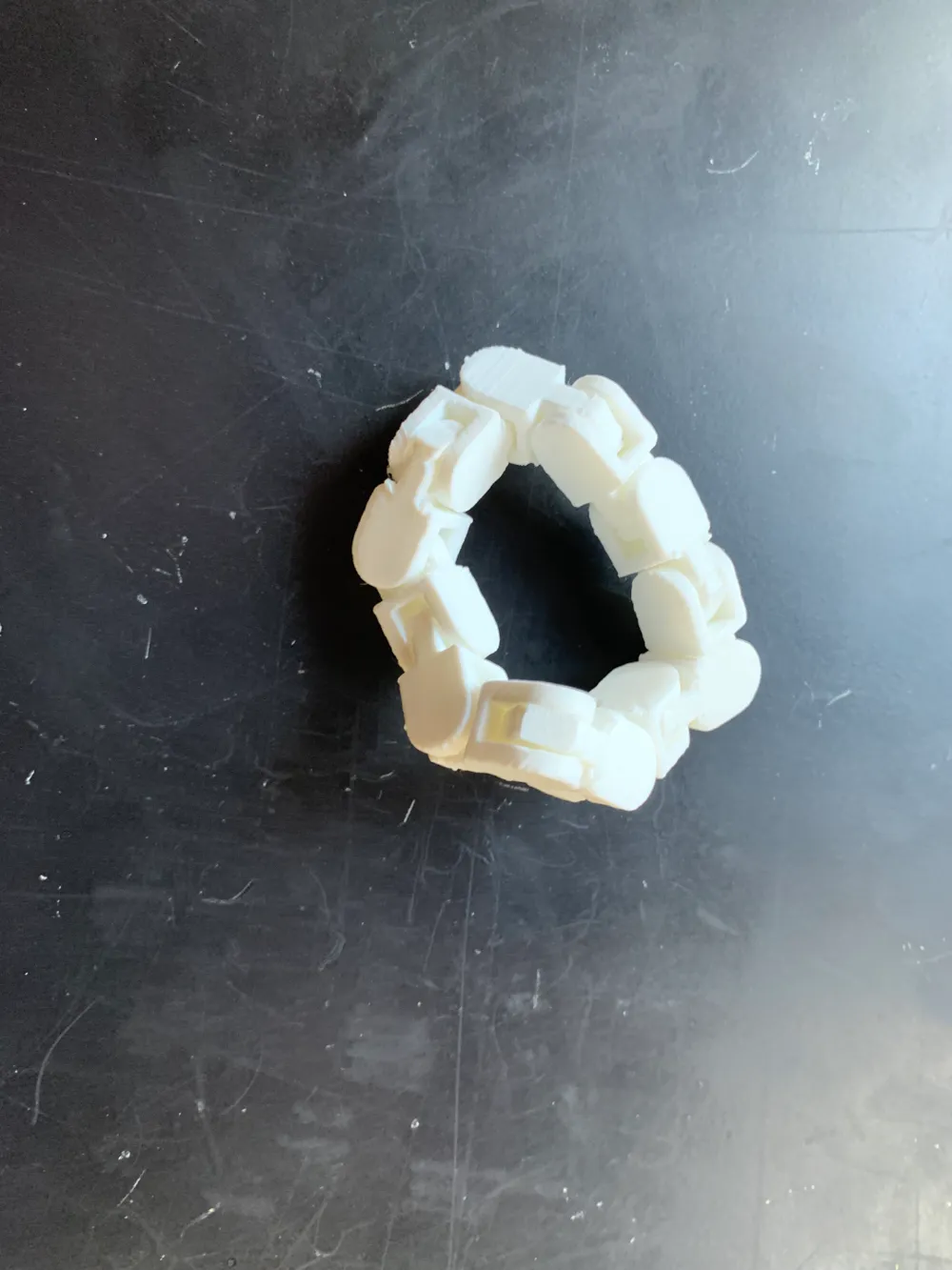 Fidget chain by Finnick65 MakerWorld: Download Free 3D Models