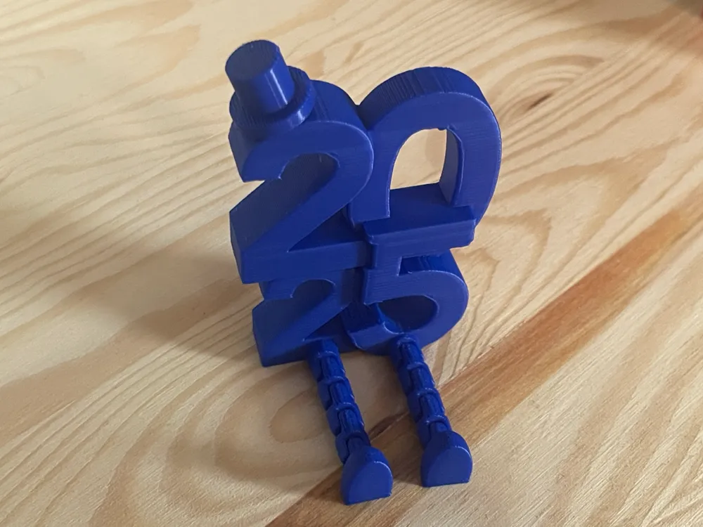 2025 Graduation Articulated Legs Buddy - Free 3D Print Model - MakerWorld