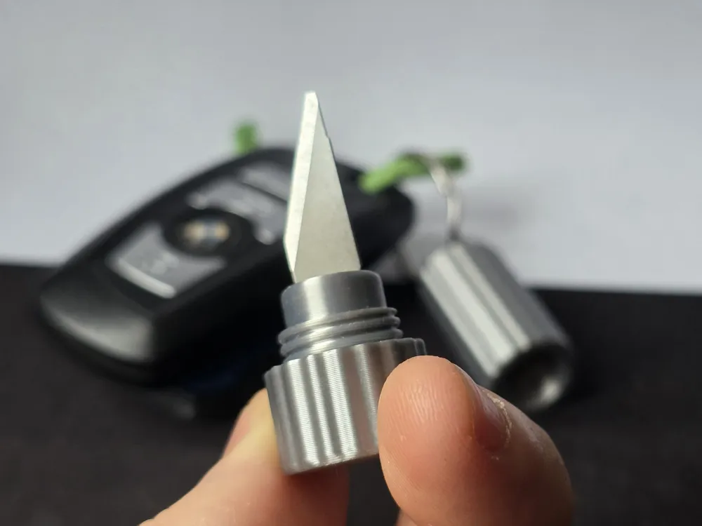 EDC Keychain Box Cutter – Fits X-Acto Blades - Free 3D Print Model ...