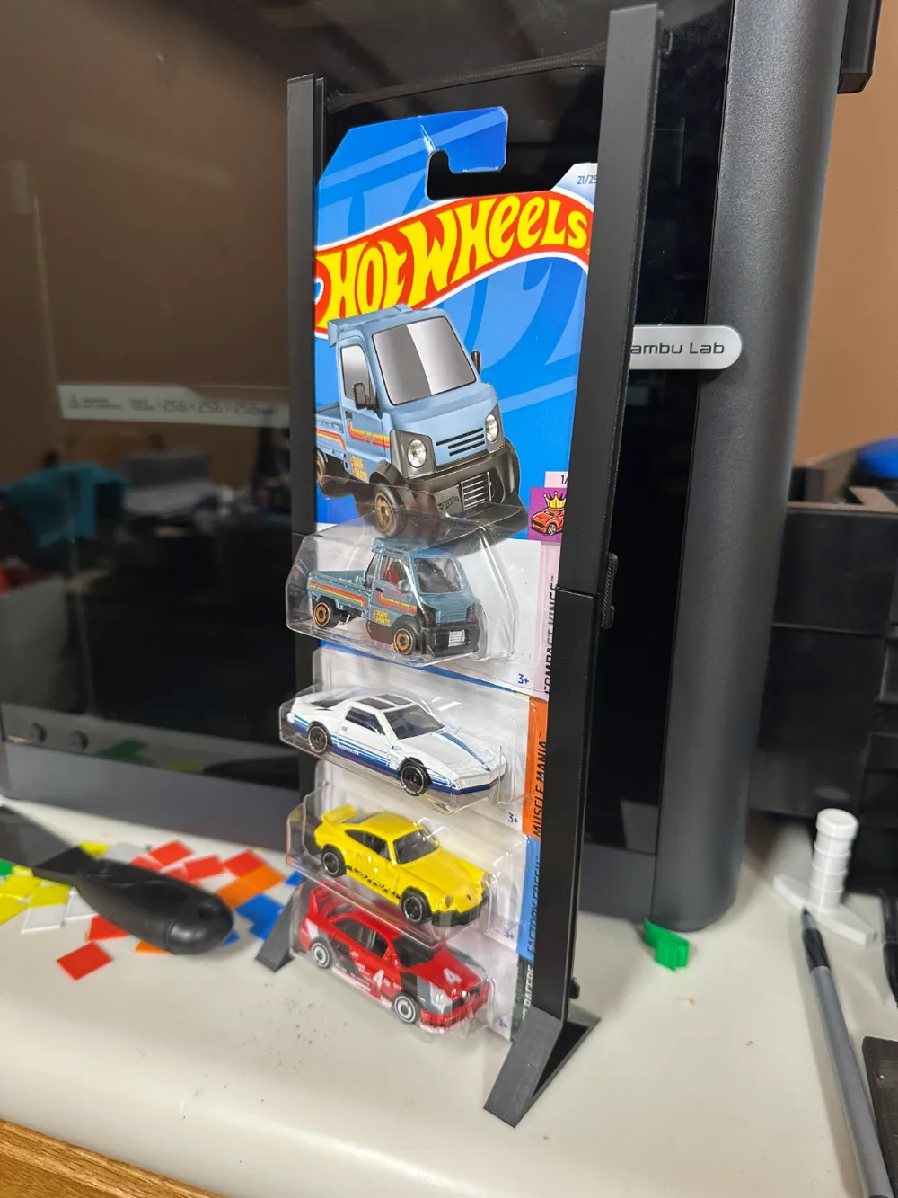 hot wheel cars stand - Free 3D Print Model - MakerWorld