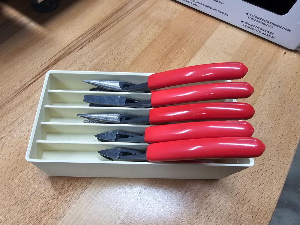 Gridfinity Mini Pliers Storage Tray by rampomatic MakerWorld: Download ...