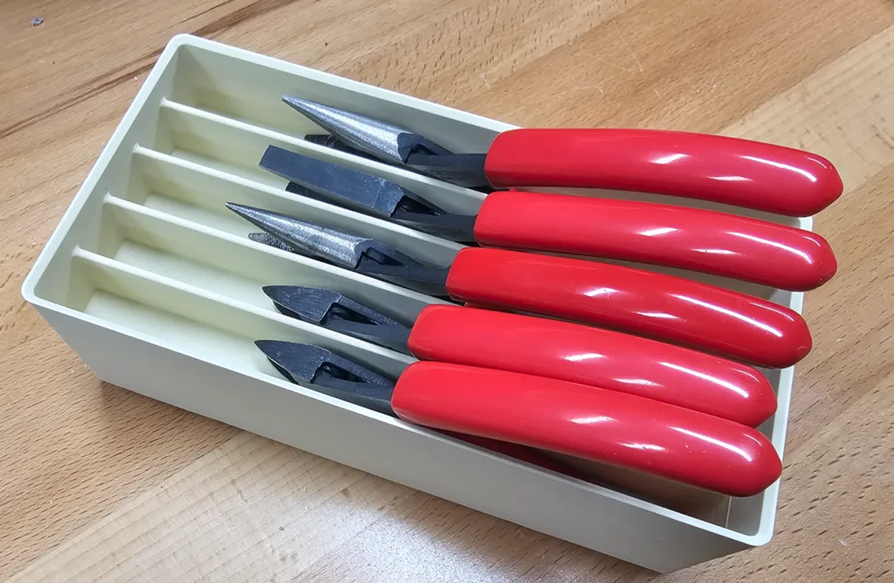 Gridfinity Mini Pliers Storage Tray - Free 3D Print Model - MakerWorld
