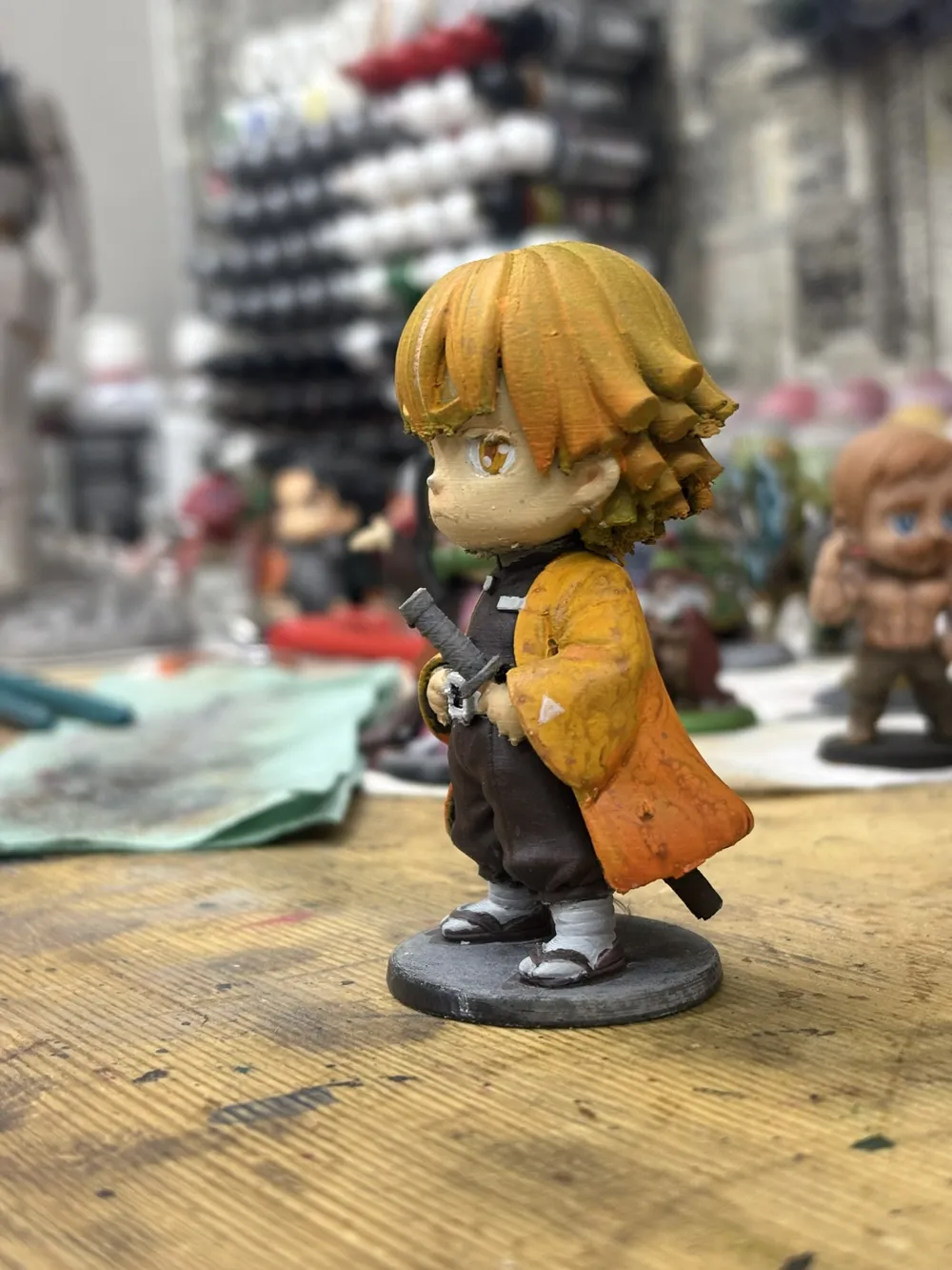 Chibi Demon Slayer – Zenitsu Agatsuma Miniature by Redsing_ART ...