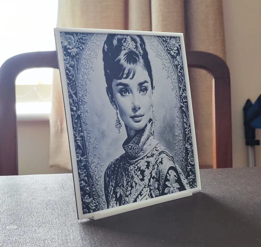 Audrey Hepburn - HueForge 3 Color by BoDad - MakerWorld