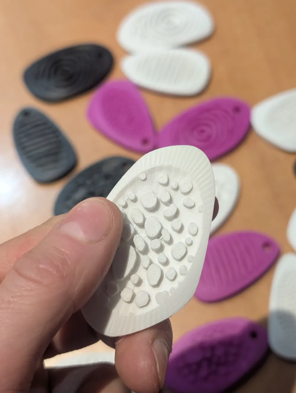 Worry Stone Sensory Anxiety Relaxing - Free 3D Print Model - MakerWorld