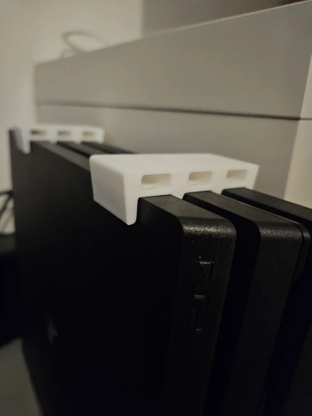 Ps4 Pro Vertical Stand by kokaco MakerWorld: Download Free 3D Models