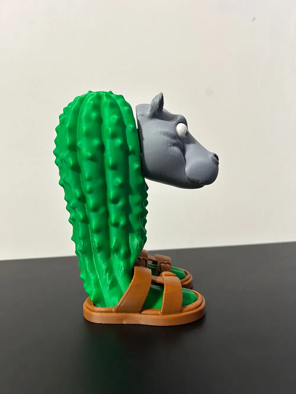 Juguete articulado de hipopótamo cactus_BRAINROT ITALIANO_ por Dano98 ...