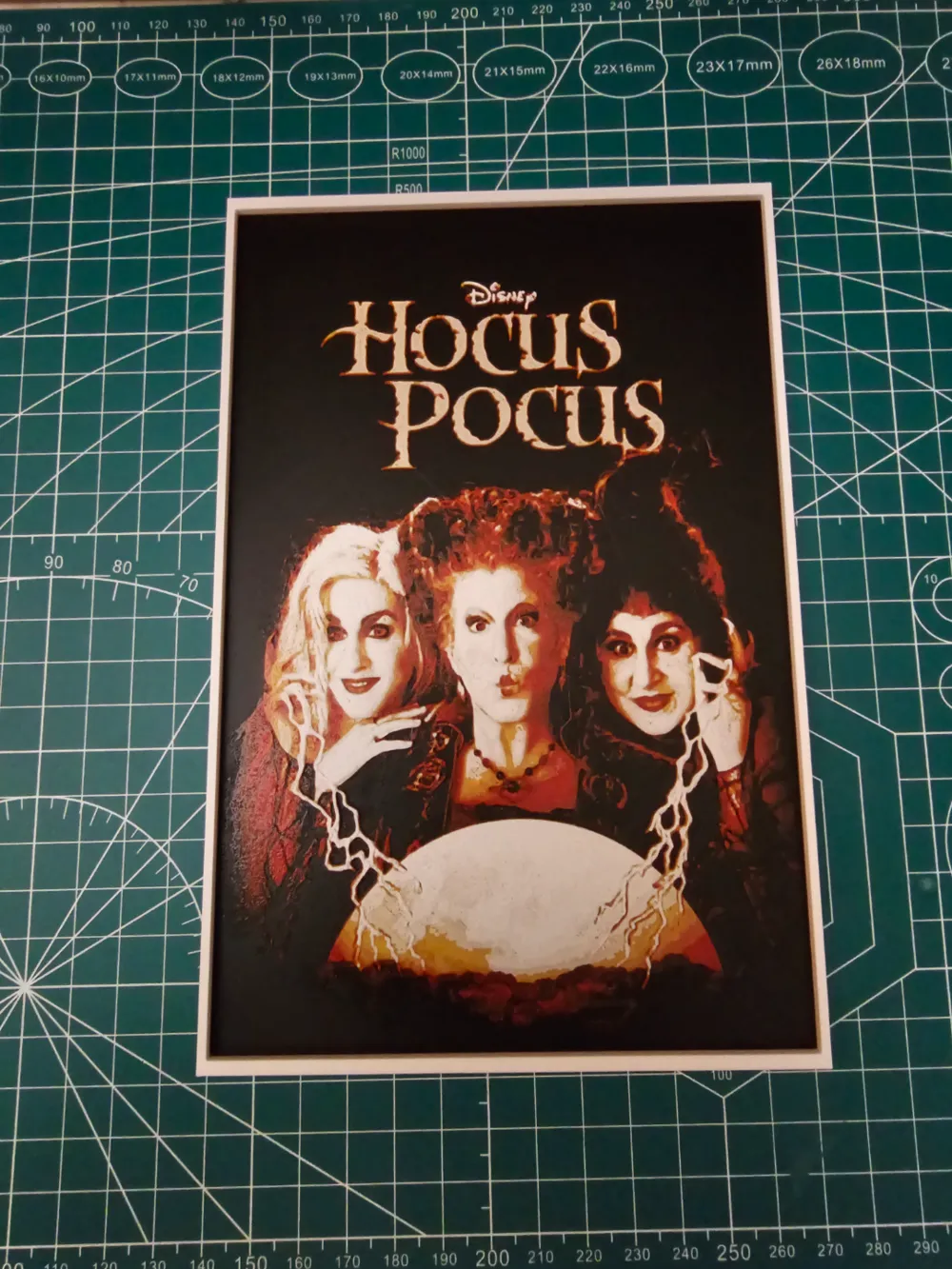 Hocus Pocus Movie Poster - Hueforge Art by Lumpy3D MakerWorld: Download ...
