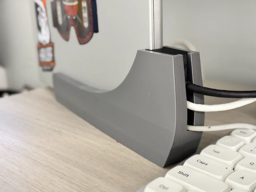 Macbook Pro 16in Docking Station Stand by Hermz - MakerWorld