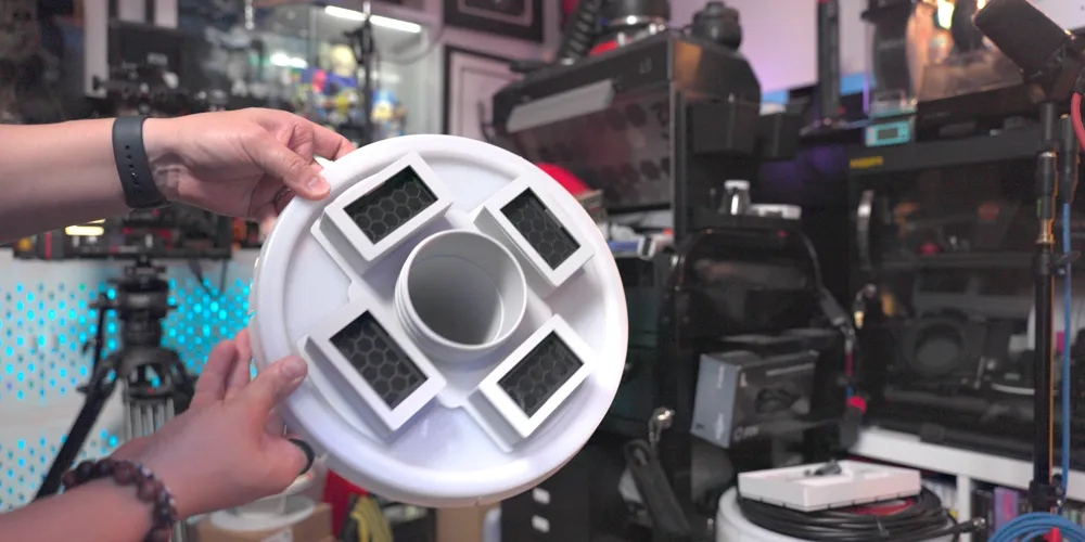 Spray Booth AirBrush Bucket 2.0 by Create. Consume. Repeat. MakerWorld ...