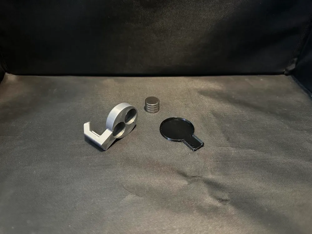 Ultimate Small & Strong Magnetic Hook - TPU Pad by BATTCAVE - MakerWorld