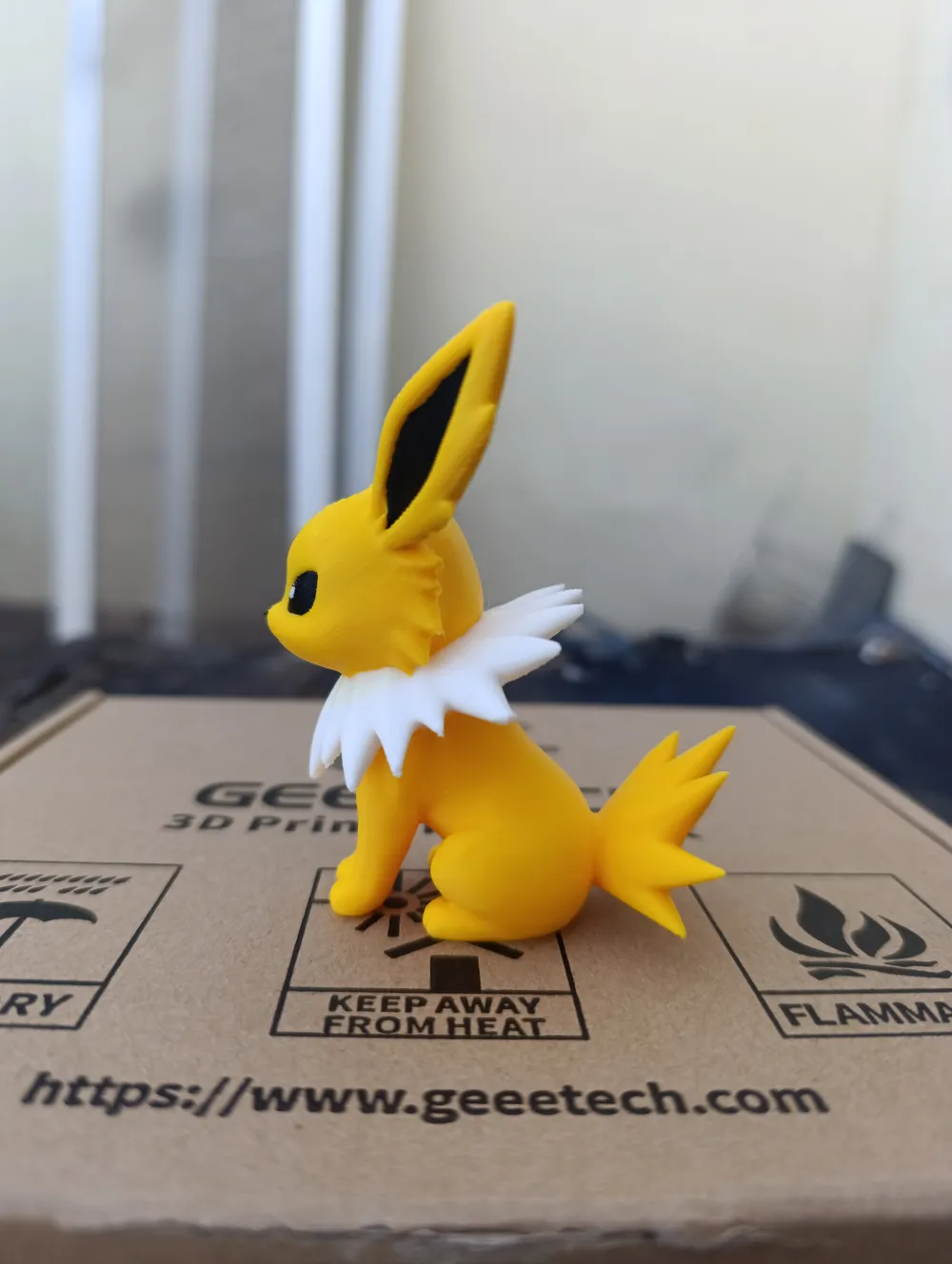 Jolteon Pokémon Chibi Funko Multicolor AMS Type - Free 3D Print Model ...