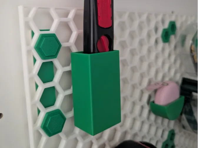 HSW Utility Knife/Box Cutter Holder by SodieeeMakerWorld: Download Free ...