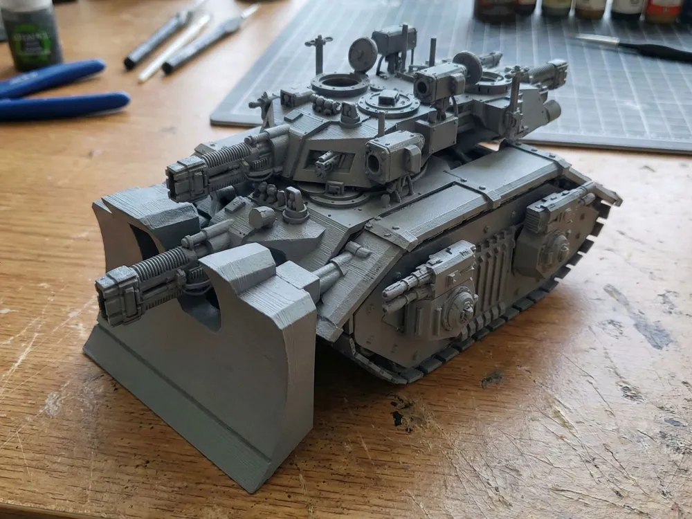 Tank for Space Knights - Free 3D Print Model - MakerWorld