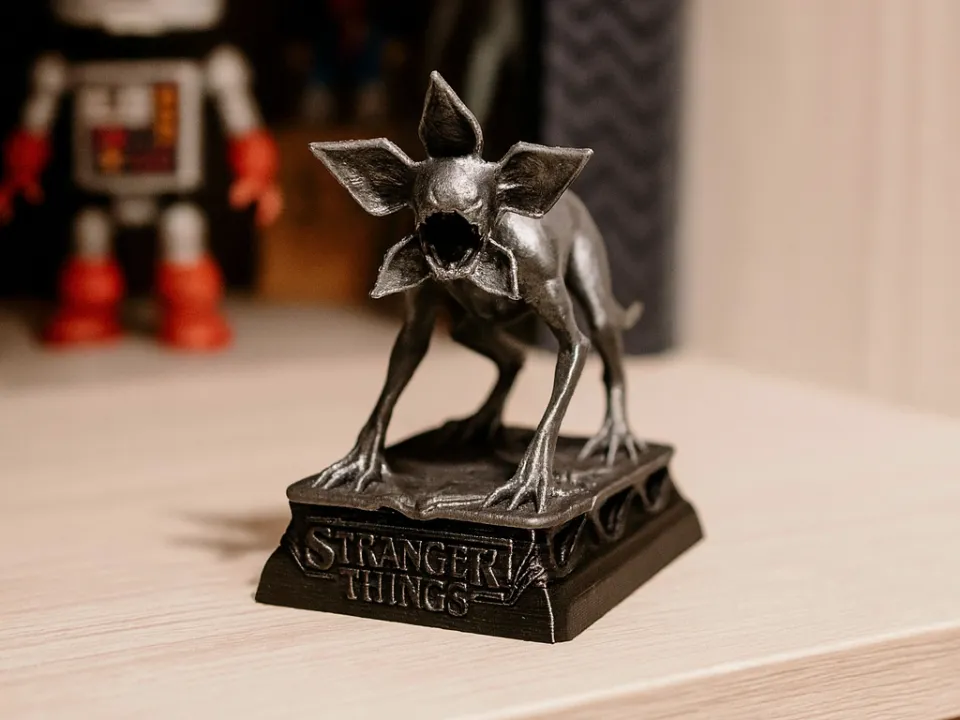 Demodog – Stranger Things Creature Figurine by Nieuchronny MakerWorld ...