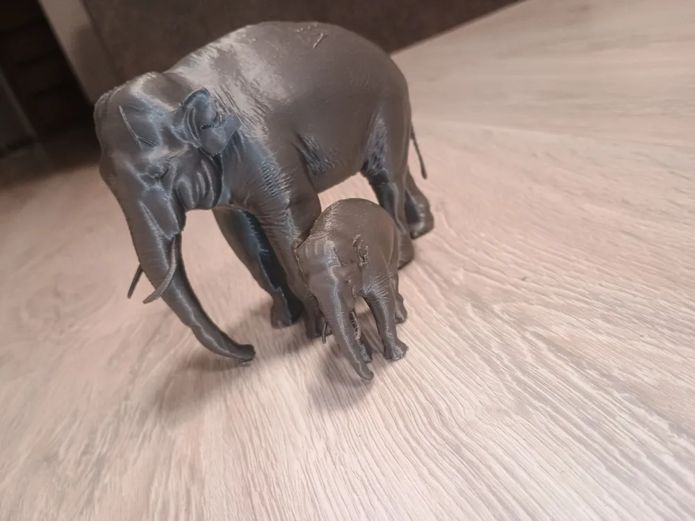 Elephant – Realistic Miniature Model - Free 3D Print Model - MakerWorld