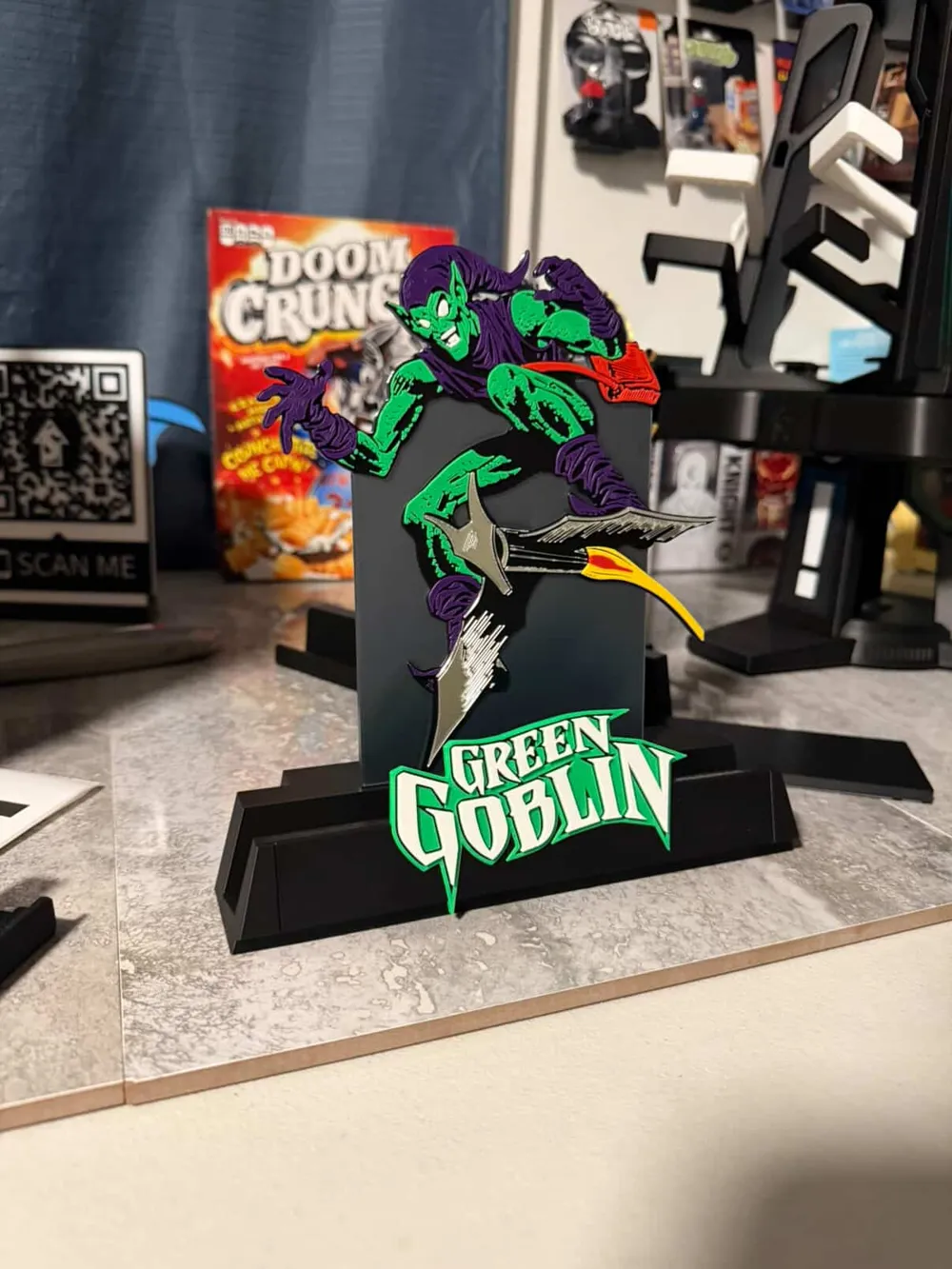 Green Goblin Kickstand – Comic Display Stand - Free 3D Print Model ...