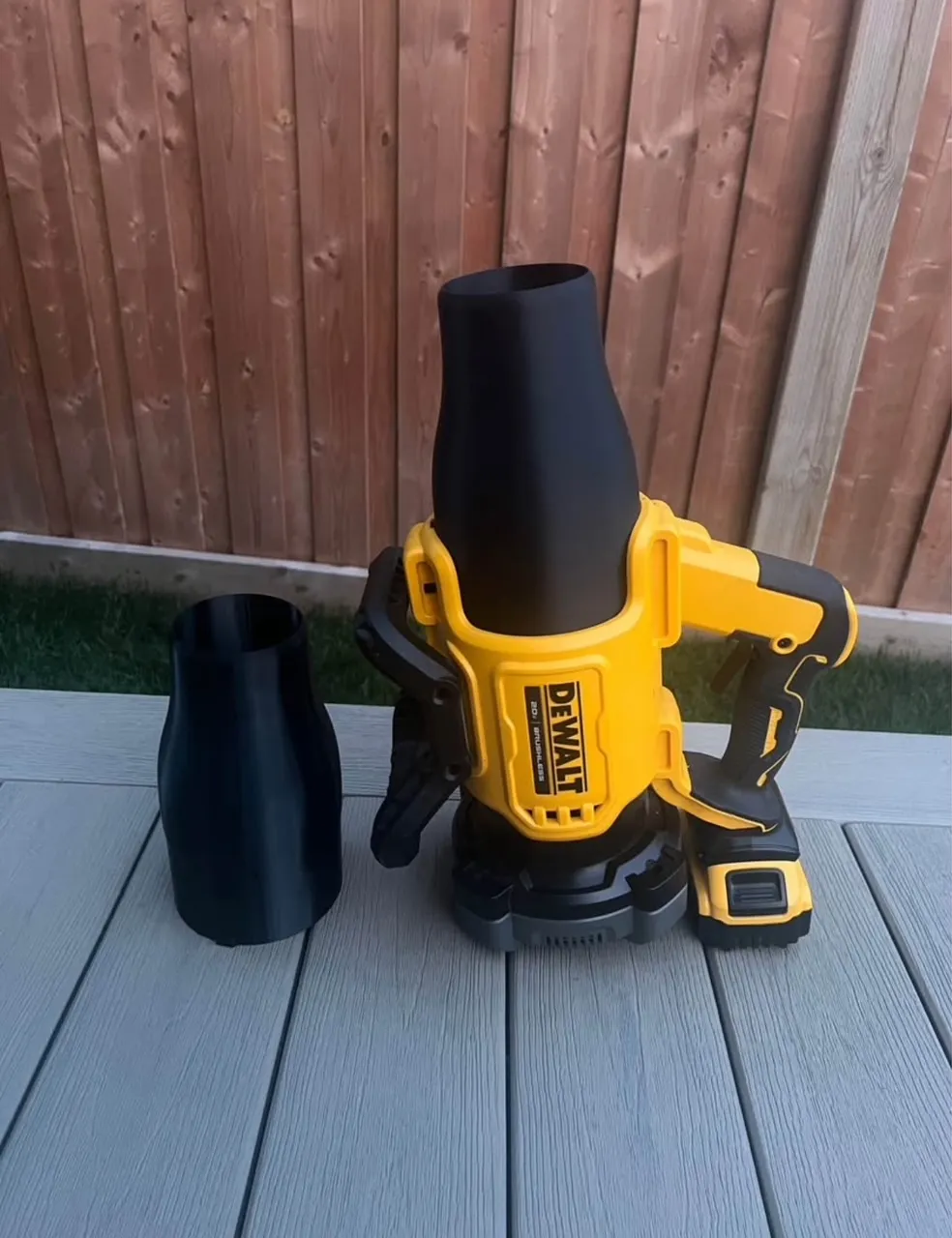 Dewalt DCBL720 Short Nozzle Blower - Free 3D Print Model - MakerWorld
