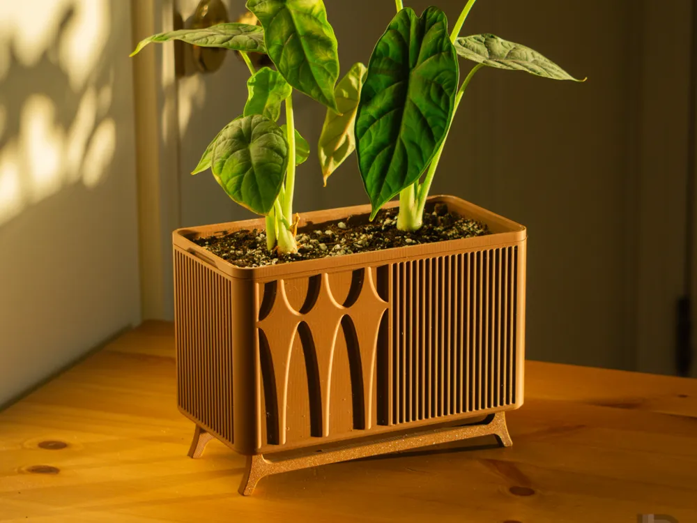 Brasilia Planter, Mid-Century Modern Plant Pot by Jordan Proctor ...