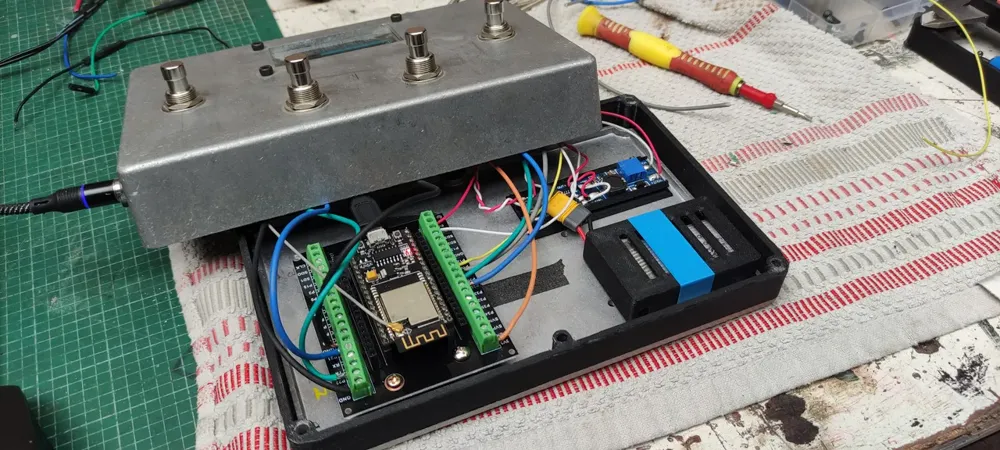 1590DD Guitar Pedal Box Riser by rd3dprints - MakerWorld